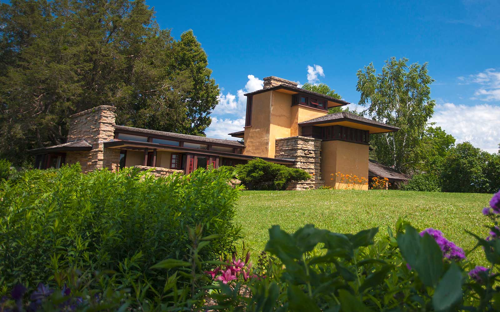 See Frank Lloyd Wright Architecture in Wausau, Wisconsin | Stewart Inn